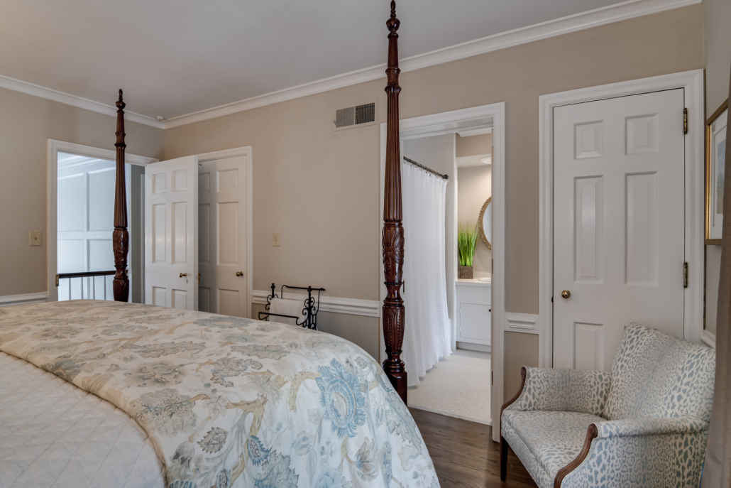 Traditional Interior Design by Persnickety Interiors Augusta